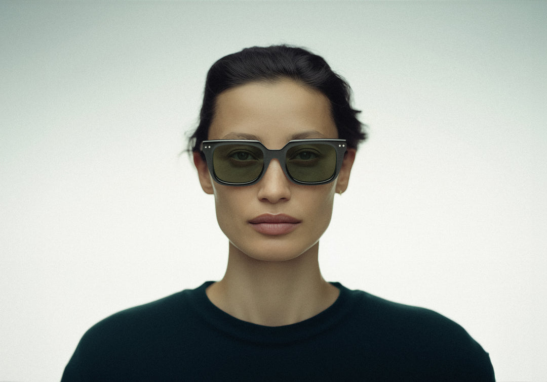 ESSENTIAL GLASSES - Premium sunglasses from €89 – Essential Glasses